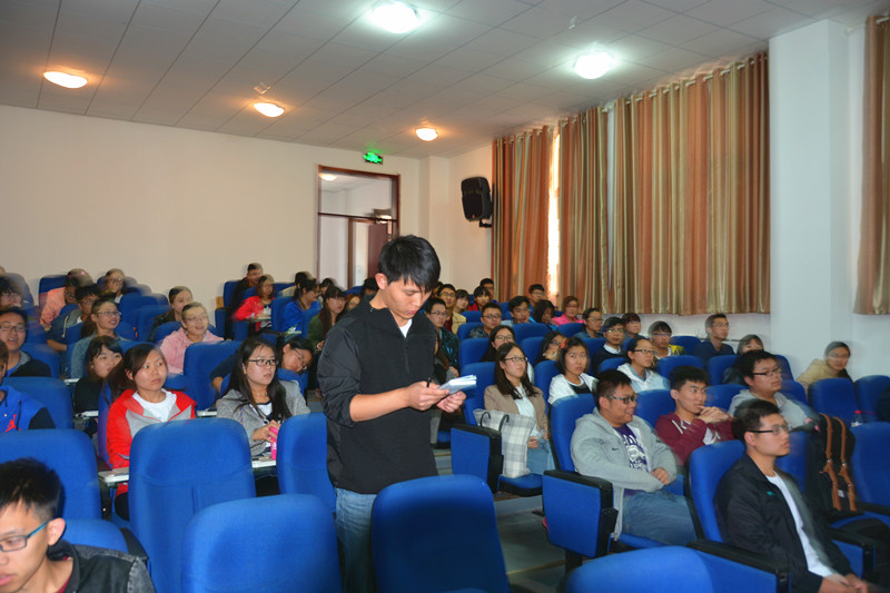 新加坡南洋理工大学刘杨博士应邀来我院作学术报告-软件学院